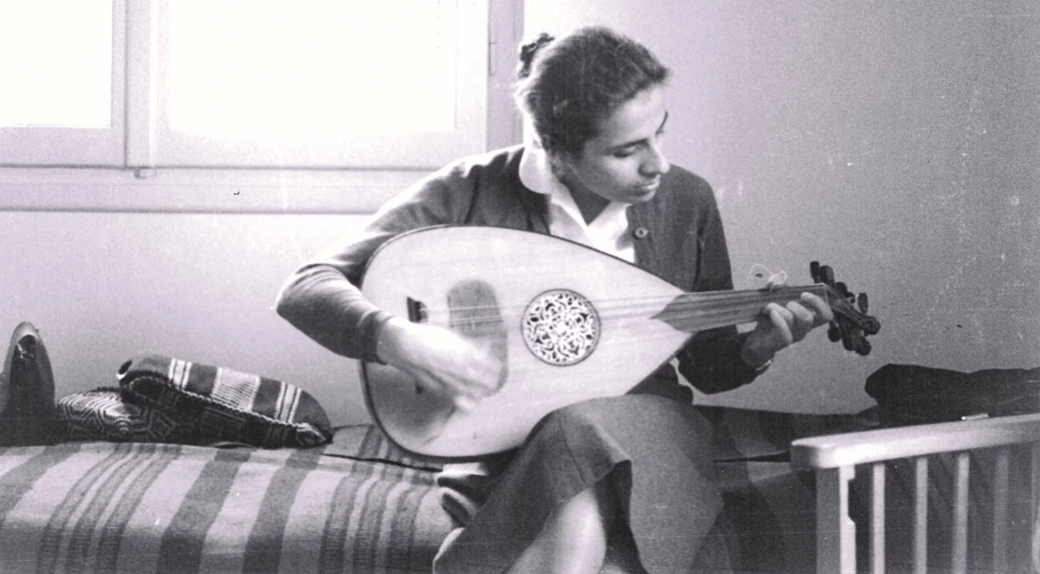 Domna Samiou - Biography - Folkradio